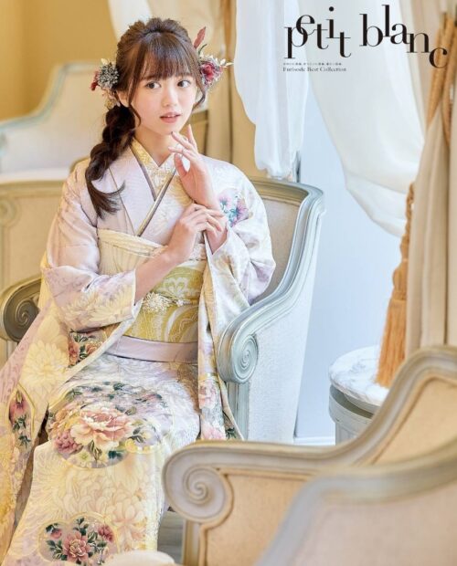 九重×中村里砂 古典振袖(梅に乱菊/金茶)22008 | おりえん 九重×中村里砂 古典振袖(梅に乱菊/金茶)22008 | おりえん